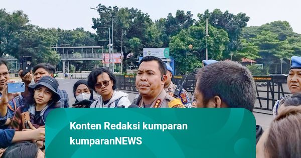 Rekayasa Lalin di Patung Kuda, Imbas Demo May Day | kumparan.com